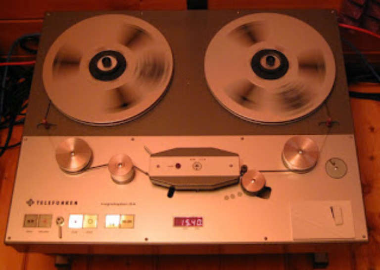 Absolute Polarity for Magnetic Tape - Agnew Analog Reference Instruments